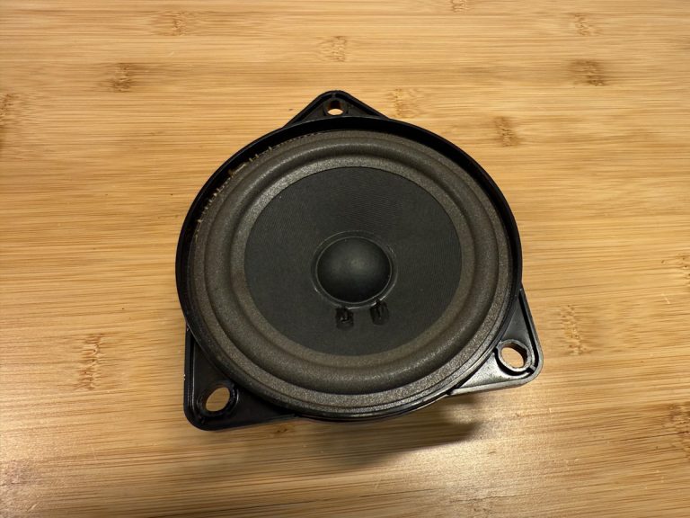 Comparing Porsche Base, BOSE, and Burmester speakers | Rennspec