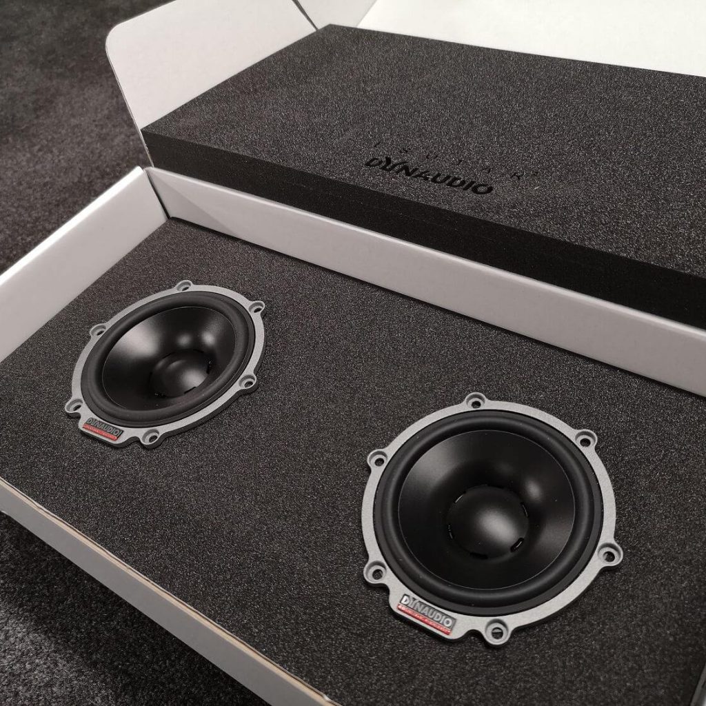 Dynaudio Esotar² 430 Midrange Speakers | Rennspec